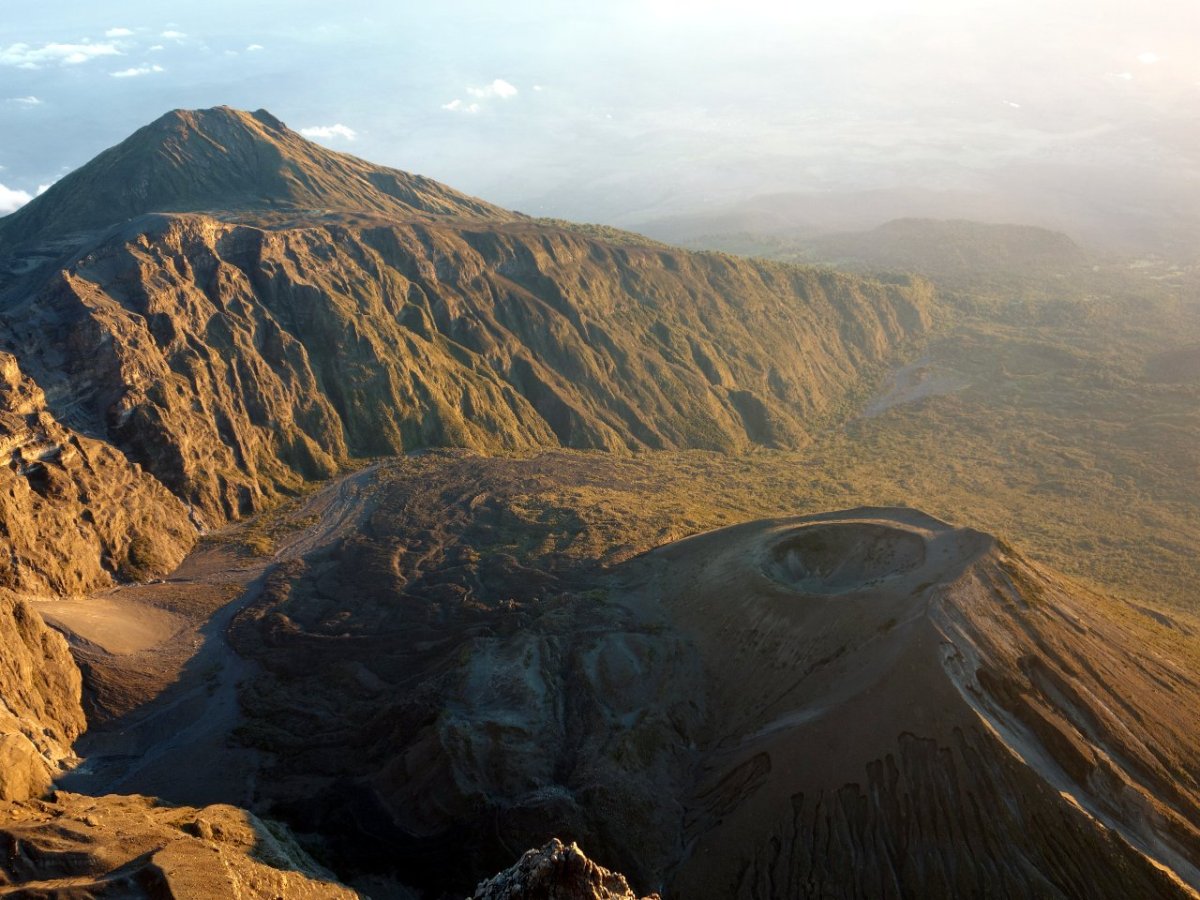 Mount Meru Climb – A Complete Guide to Tanzania’s Hidden Hiking